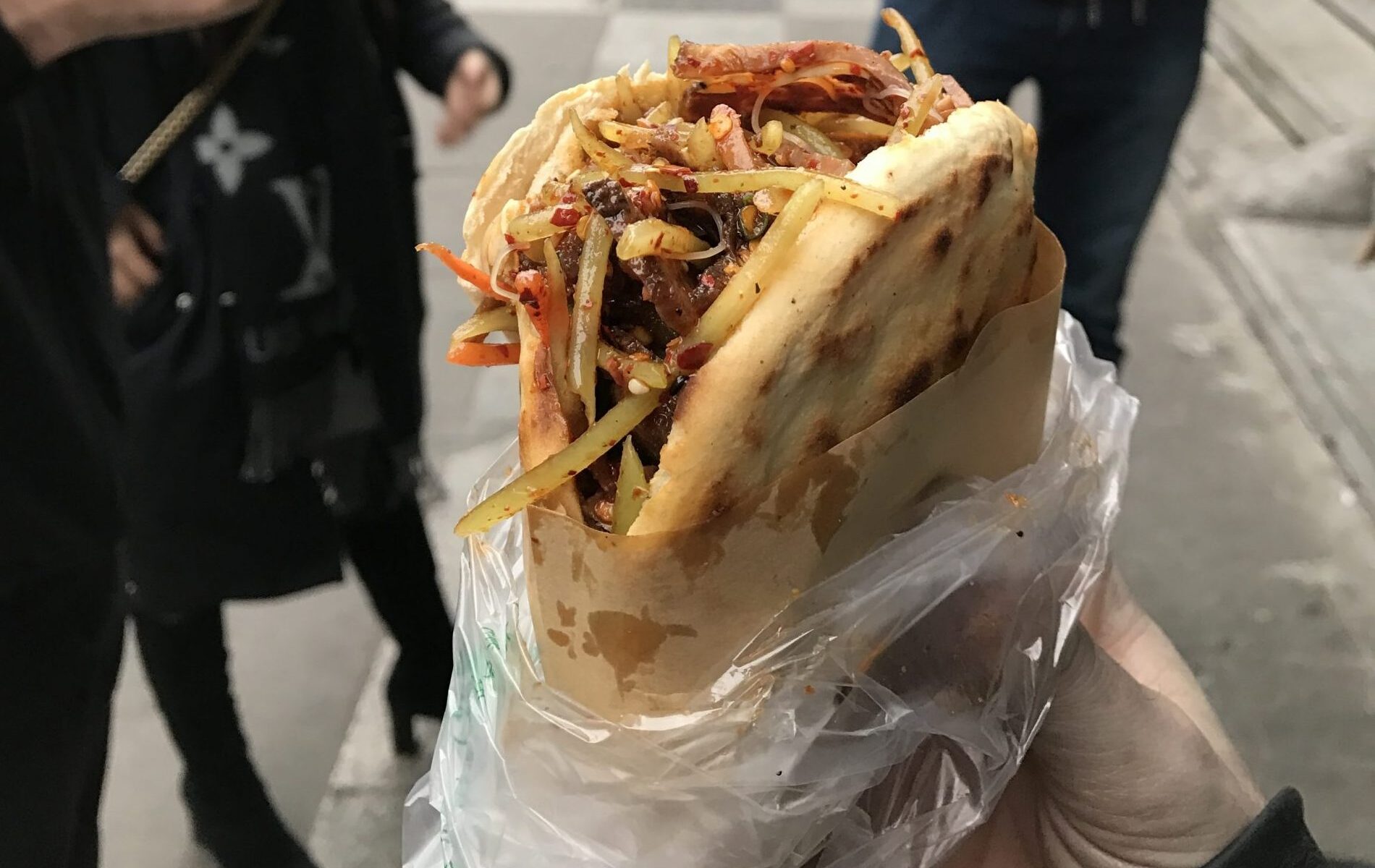 CHENGDU CLASSICS FOOD TOUR - UnTour Food Tours